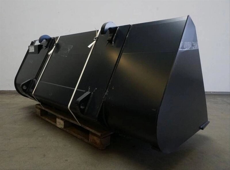 Ковш для гравия 1,0 куб. м (без зубьев) 980/A5063. Цена 252300 руб ...